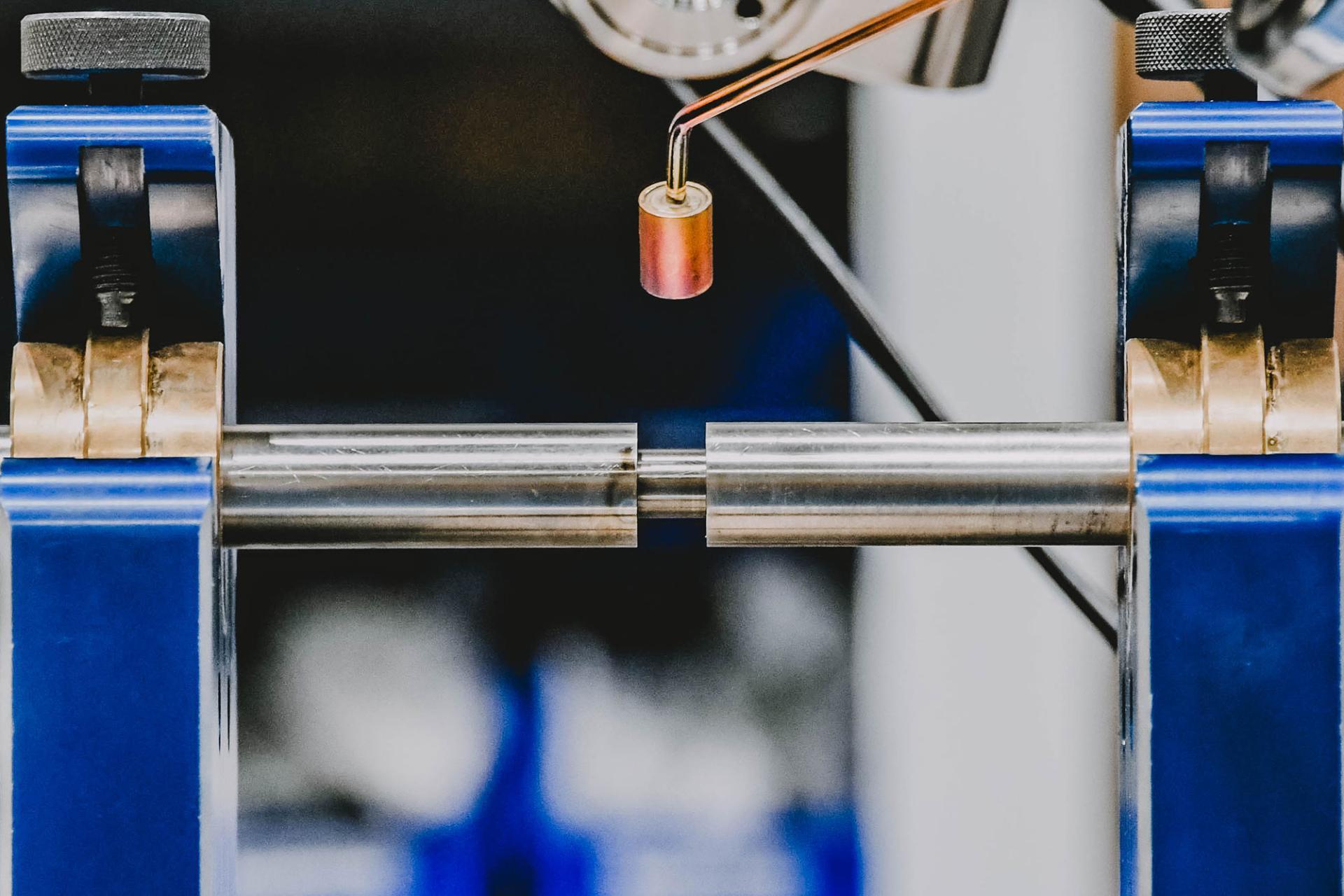 Direct Flame for High-Temperature Torsion Testing | REL